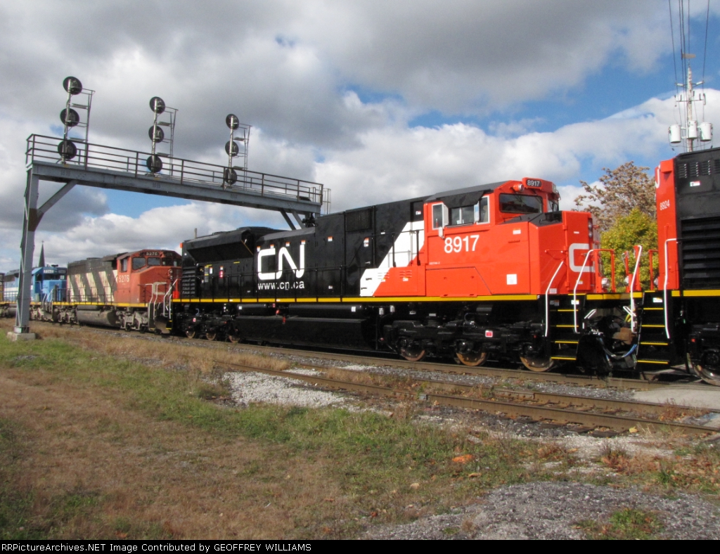 CN 8917 (SD70M-2)